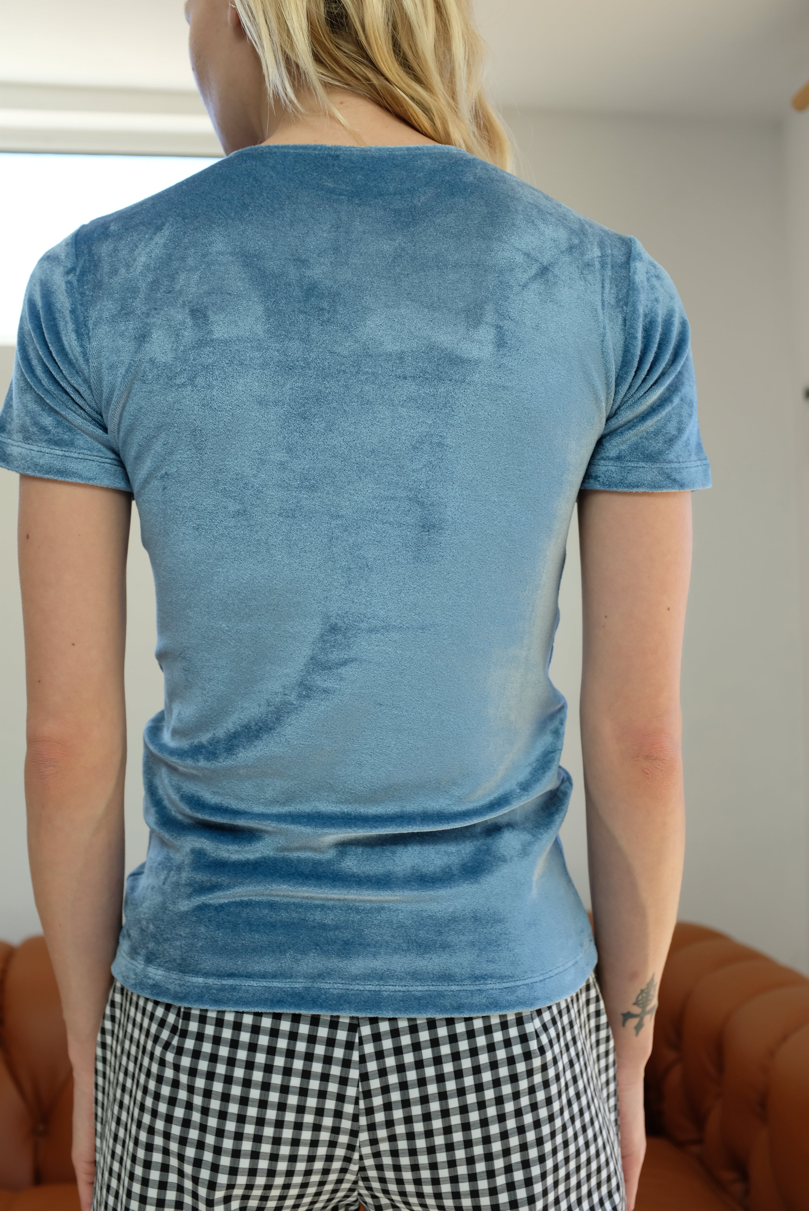 Baserange Omo Tee Temporary Blue – Beklina