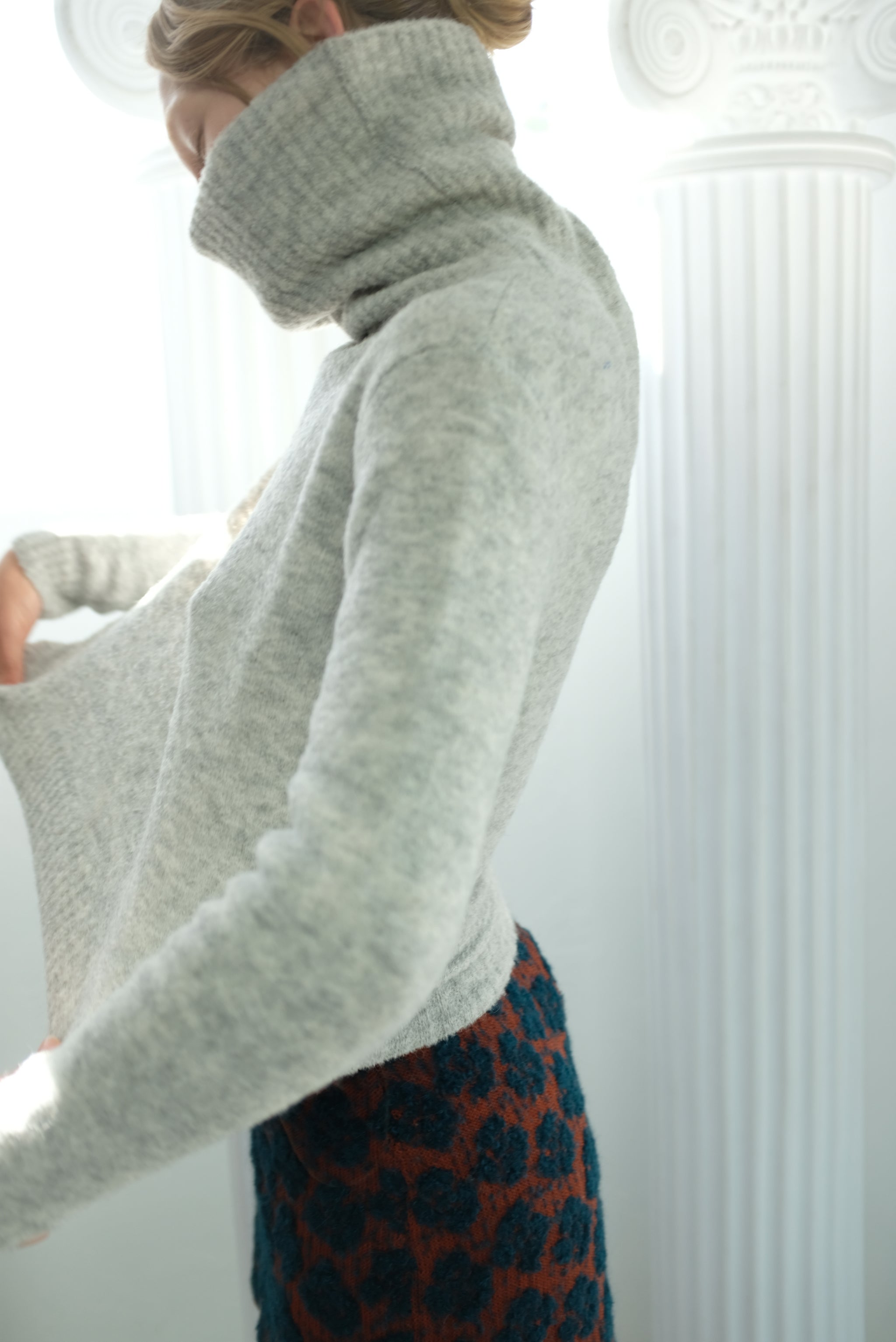 Beklina ASMR Turtleneck Sweater Dove